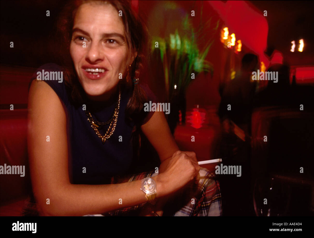 Tracy emin smoking hi-res stock photography and images - Alamy