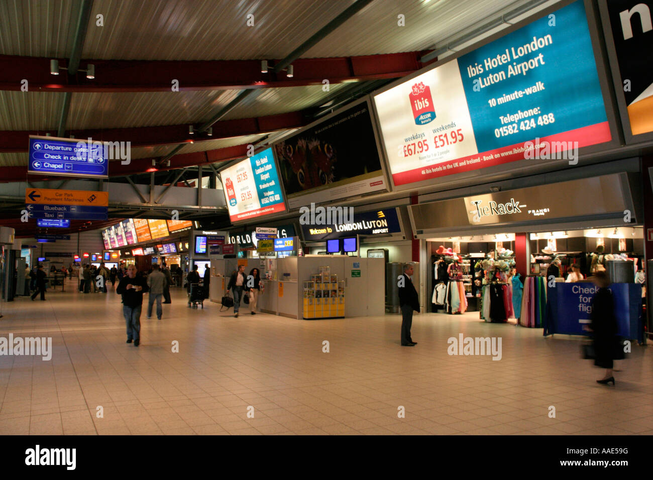 luton airport terminal interior england uk gb Stock Photo - Alamy