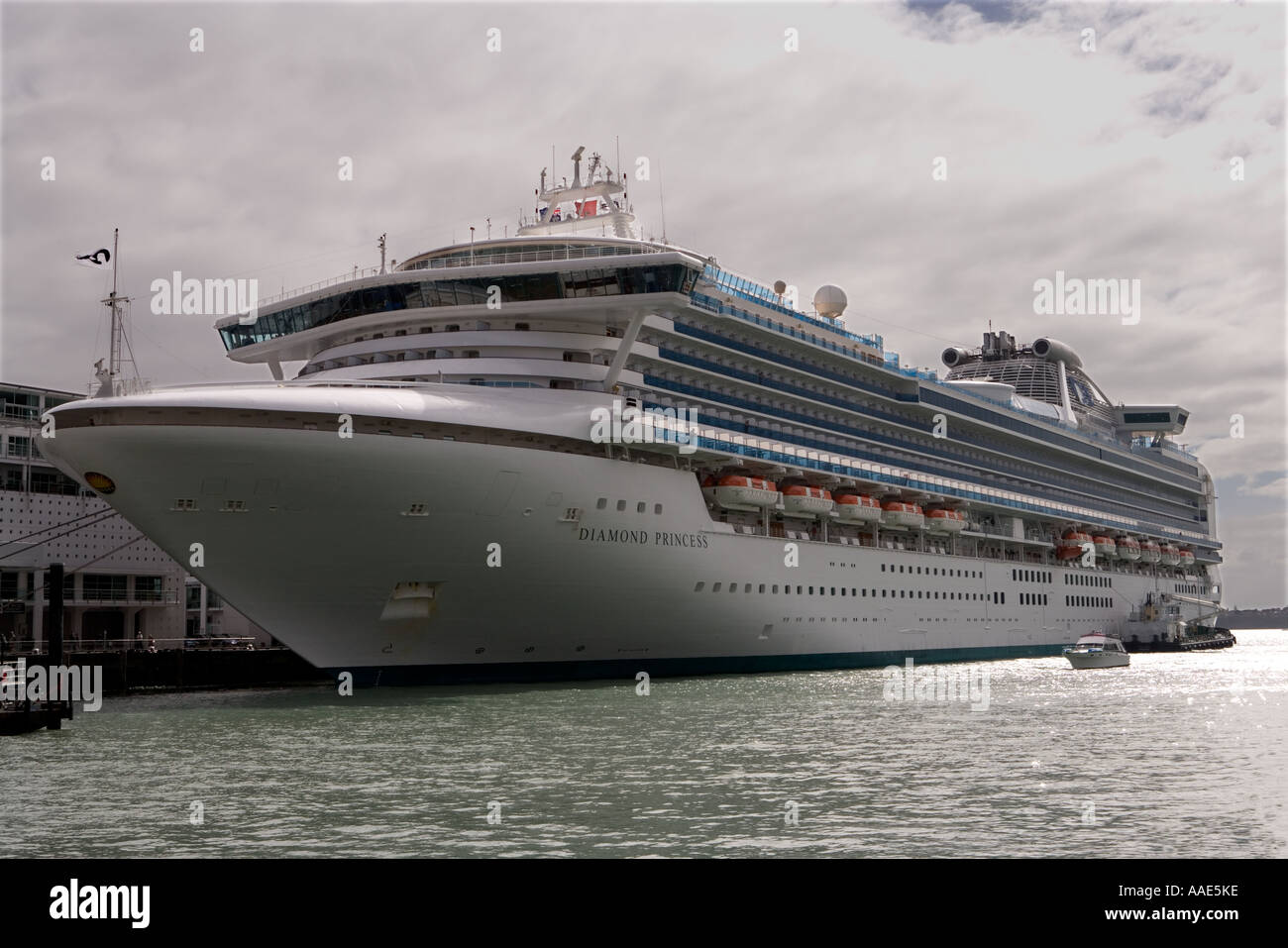 Diamond Princess Cruise Ship Auckland New Zealand Stock Photo - Alamy