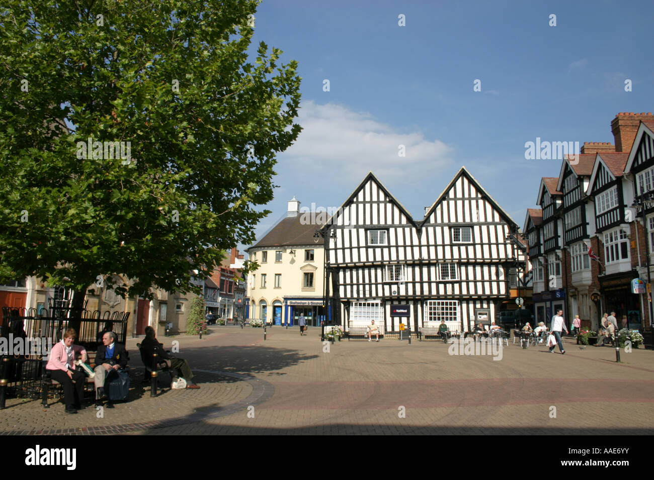 evesham town centre square timber framed buildings worcestershire ...