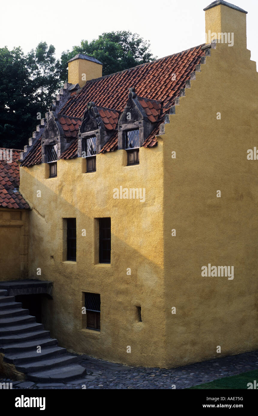 Culross Palace, colour washed houses house, Fife, Scotland, UK, travel ...