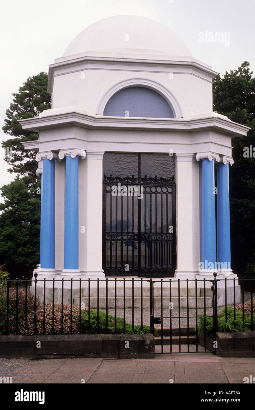 Mausoleum of robert burns hi-res stock photography and images - Alamy