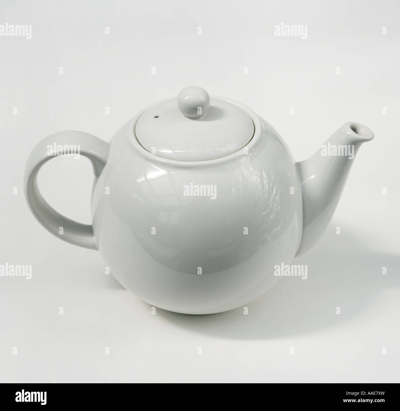 White english tea hi-res stock photography and images - Alamy