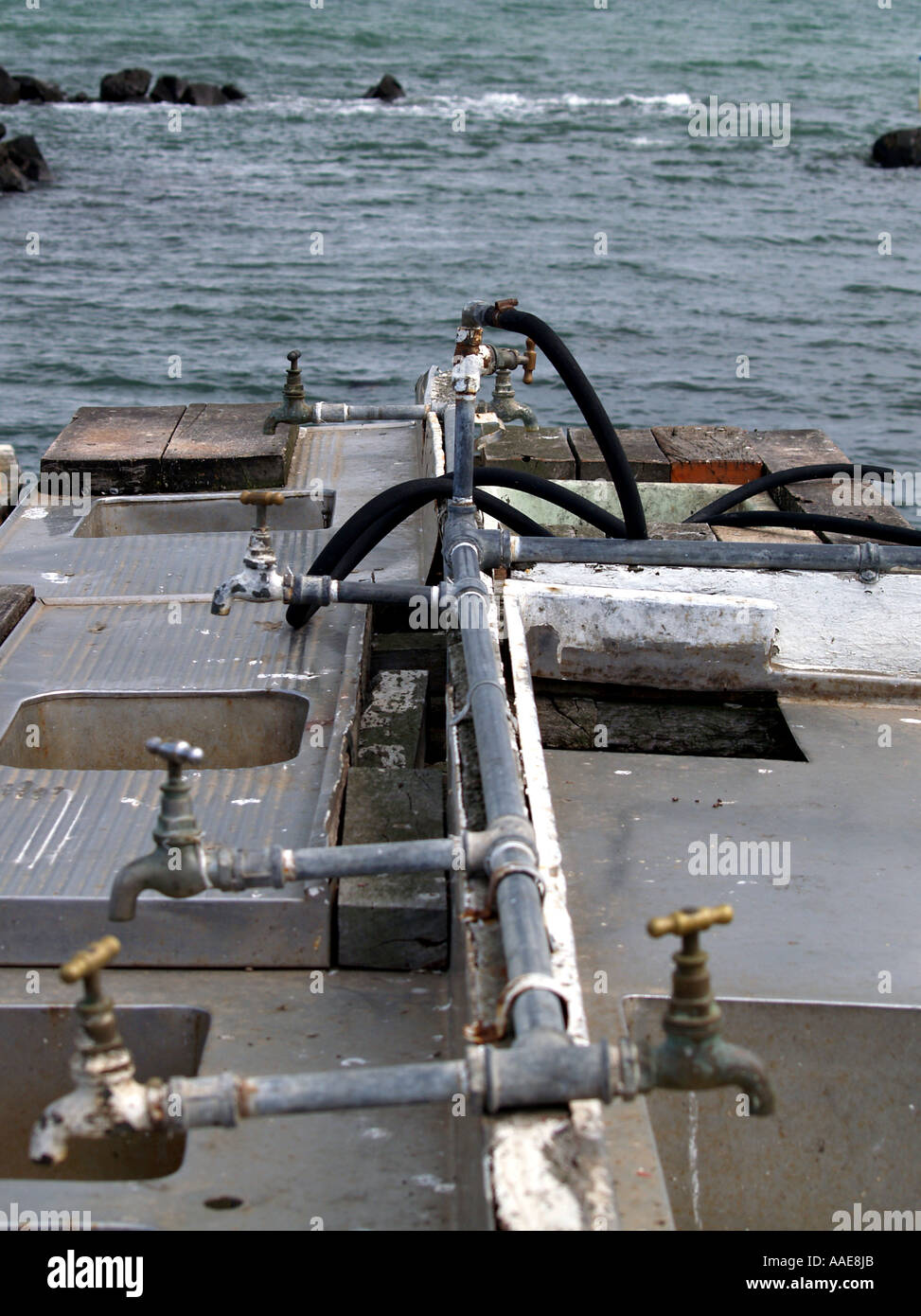 Tools sinks hi-res stock photography and images - Alamy