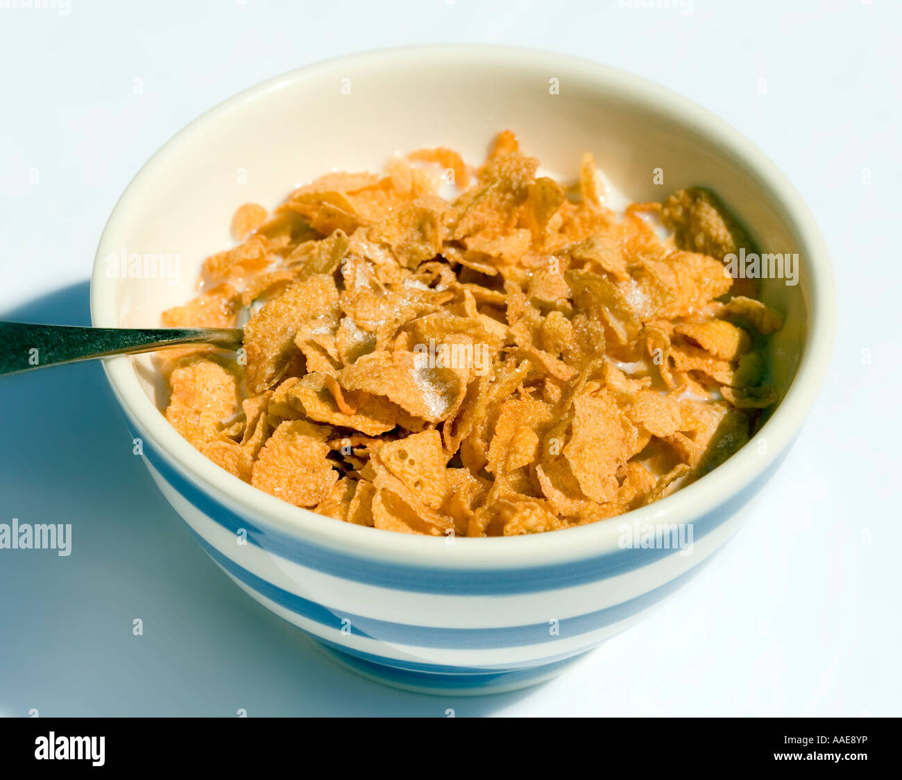 A bowl of cornflakes Stock Photo - Alamy