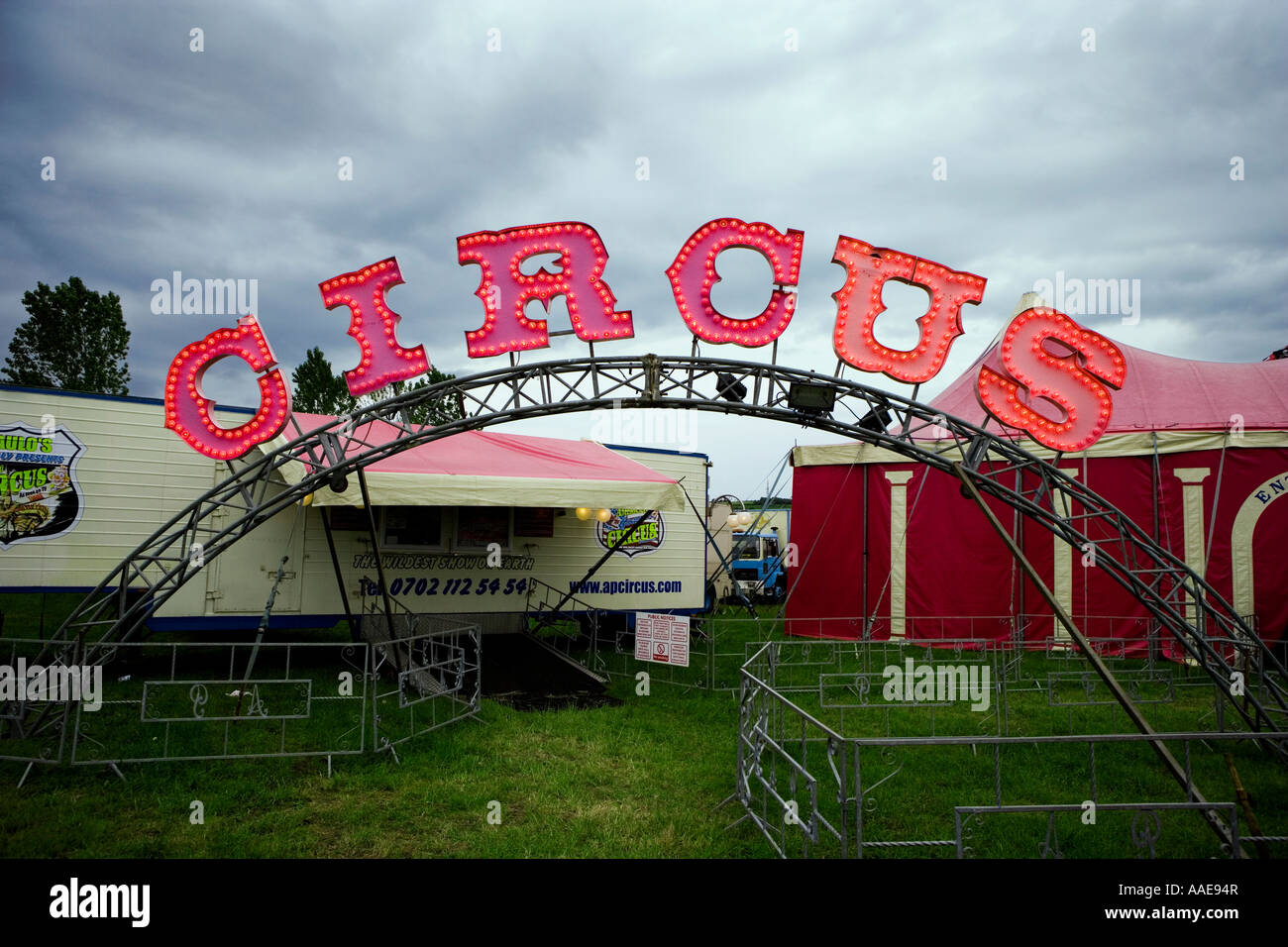 Circus clown hi-res stock photography and images - Alamy