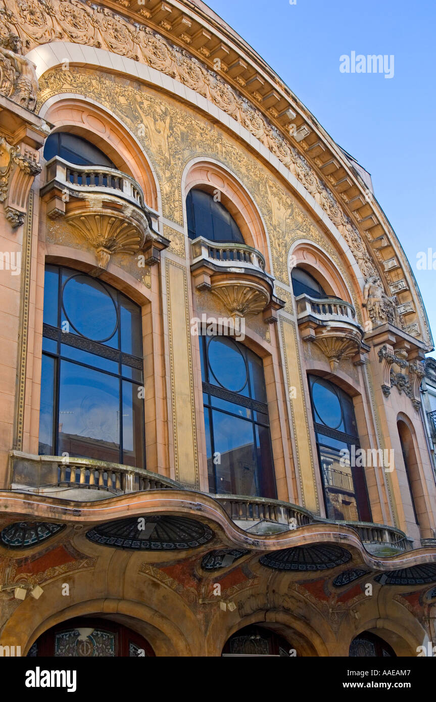 Art Deco facade at Reims France Stock Photo - Alamy