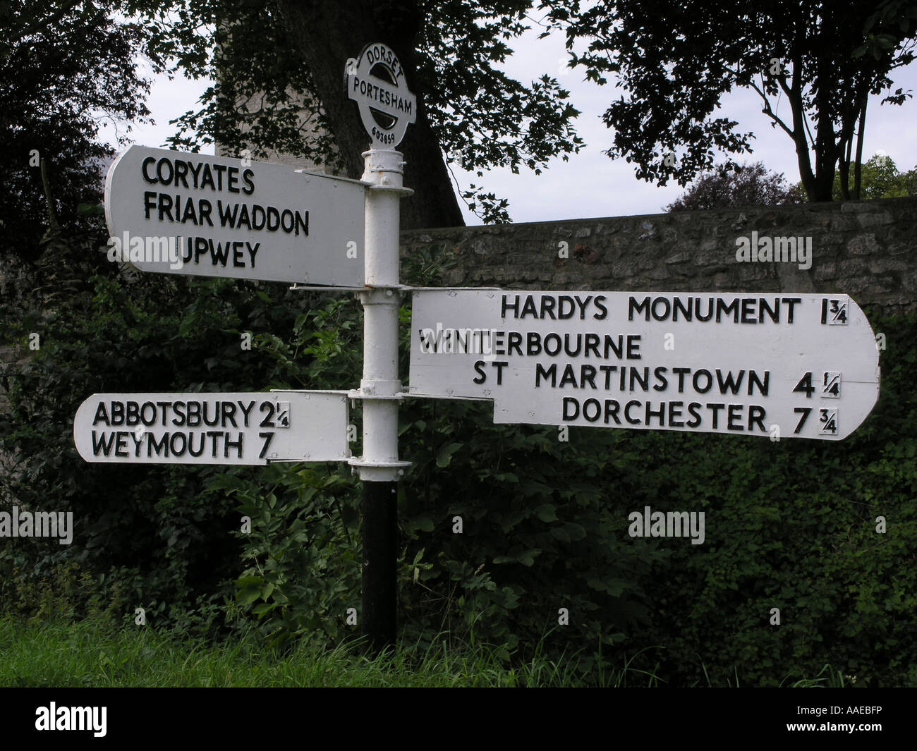 dorset rural signpost england uk gb Stock Photo - Alamy