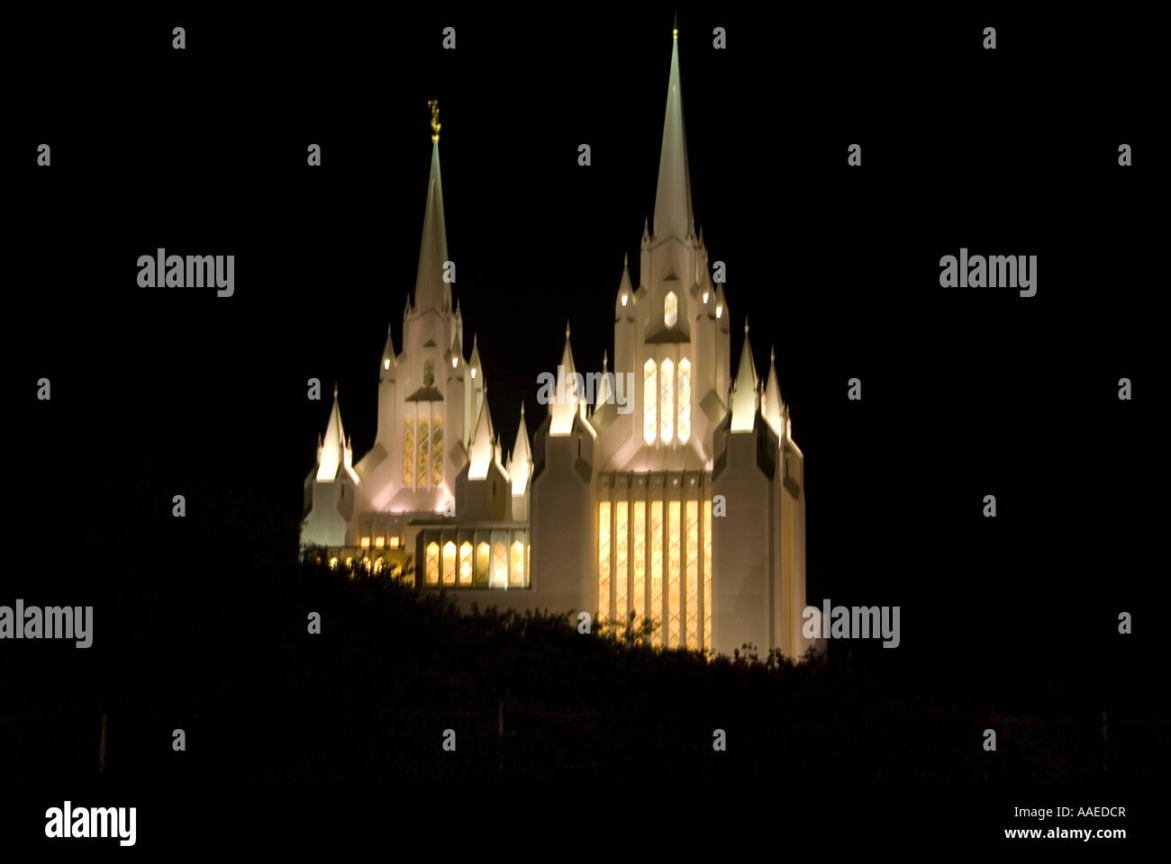 Mormon Temple Lit At Night in La Jolla, California Stock Photo - Alamy