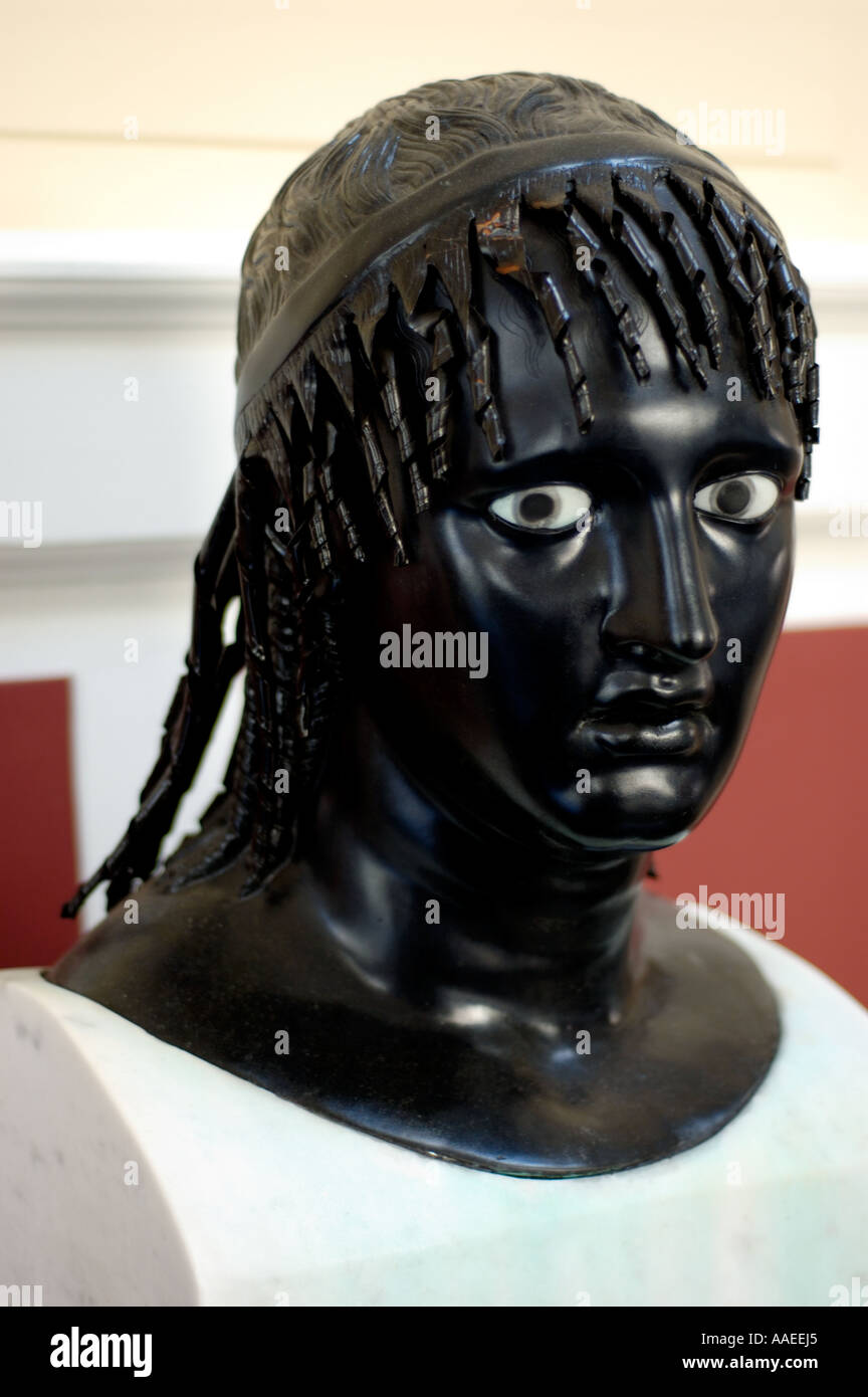 Peristyle Garden High Resolution Stock Photography and Images - Alamy