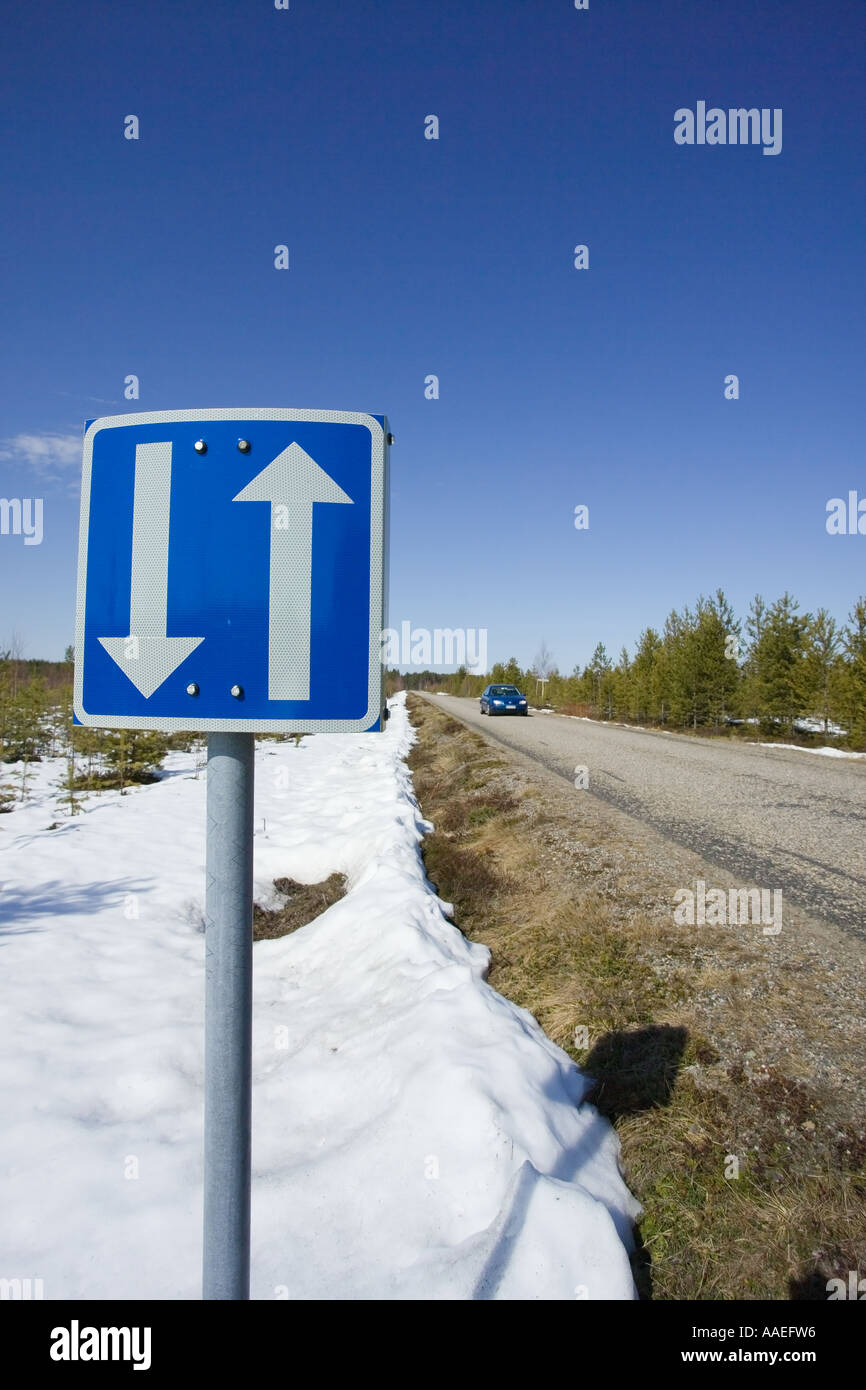 passing place on narrow road Stock Photo - Alamy