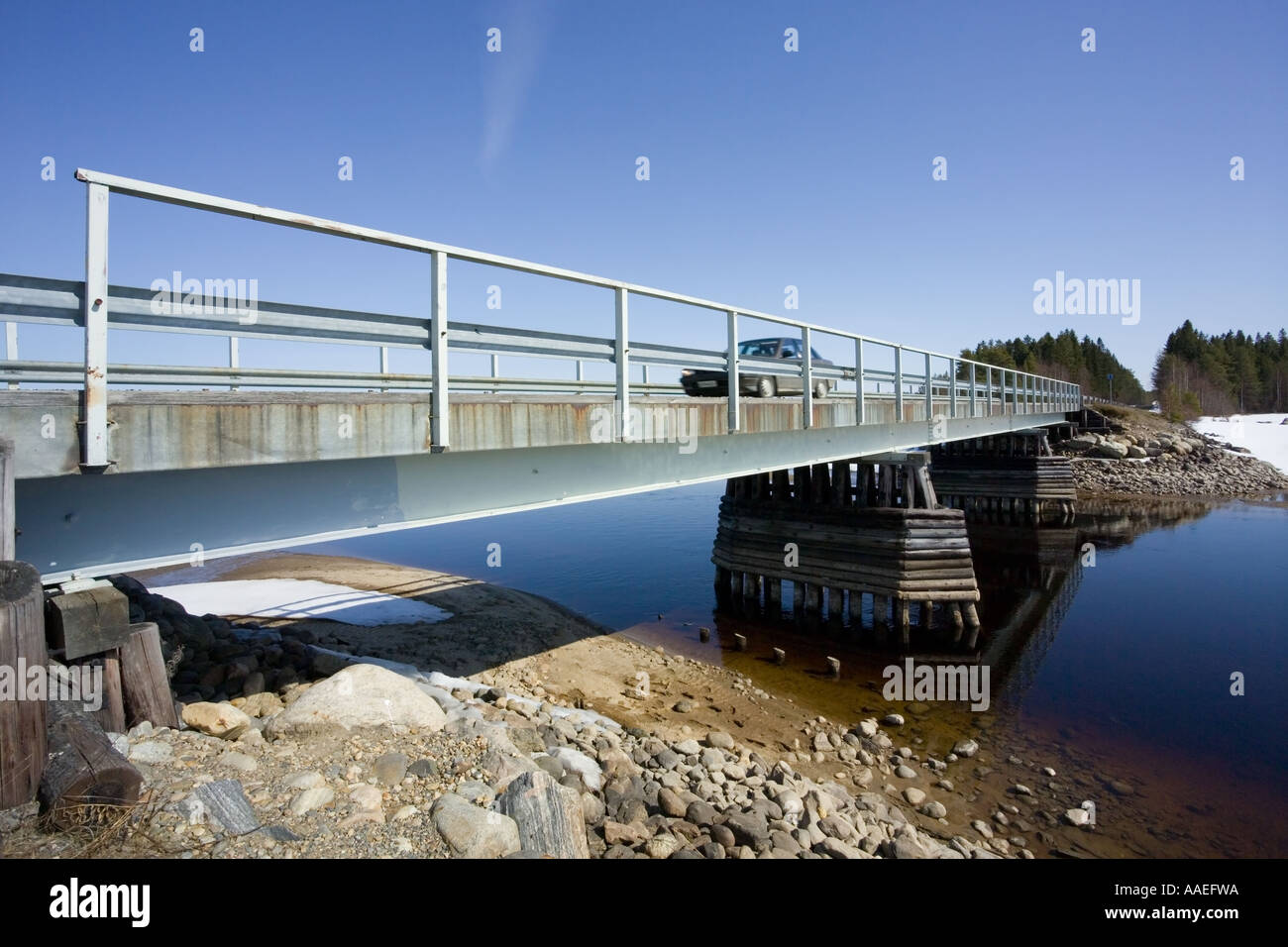 Rural bridge hi-res stock photography and images - Alamy