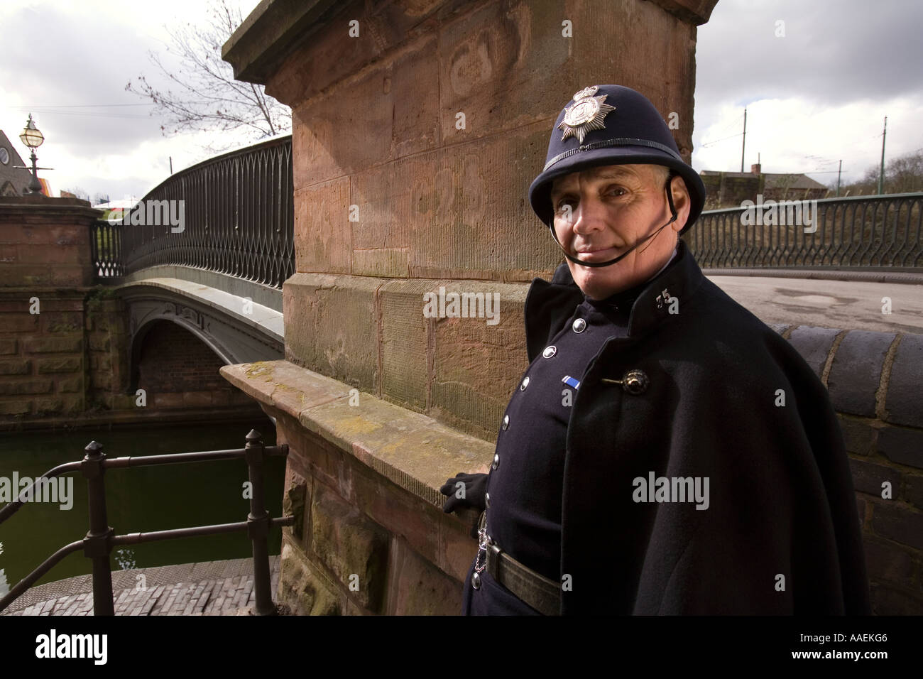 British bobby hi-res stock photography and images - Alamy