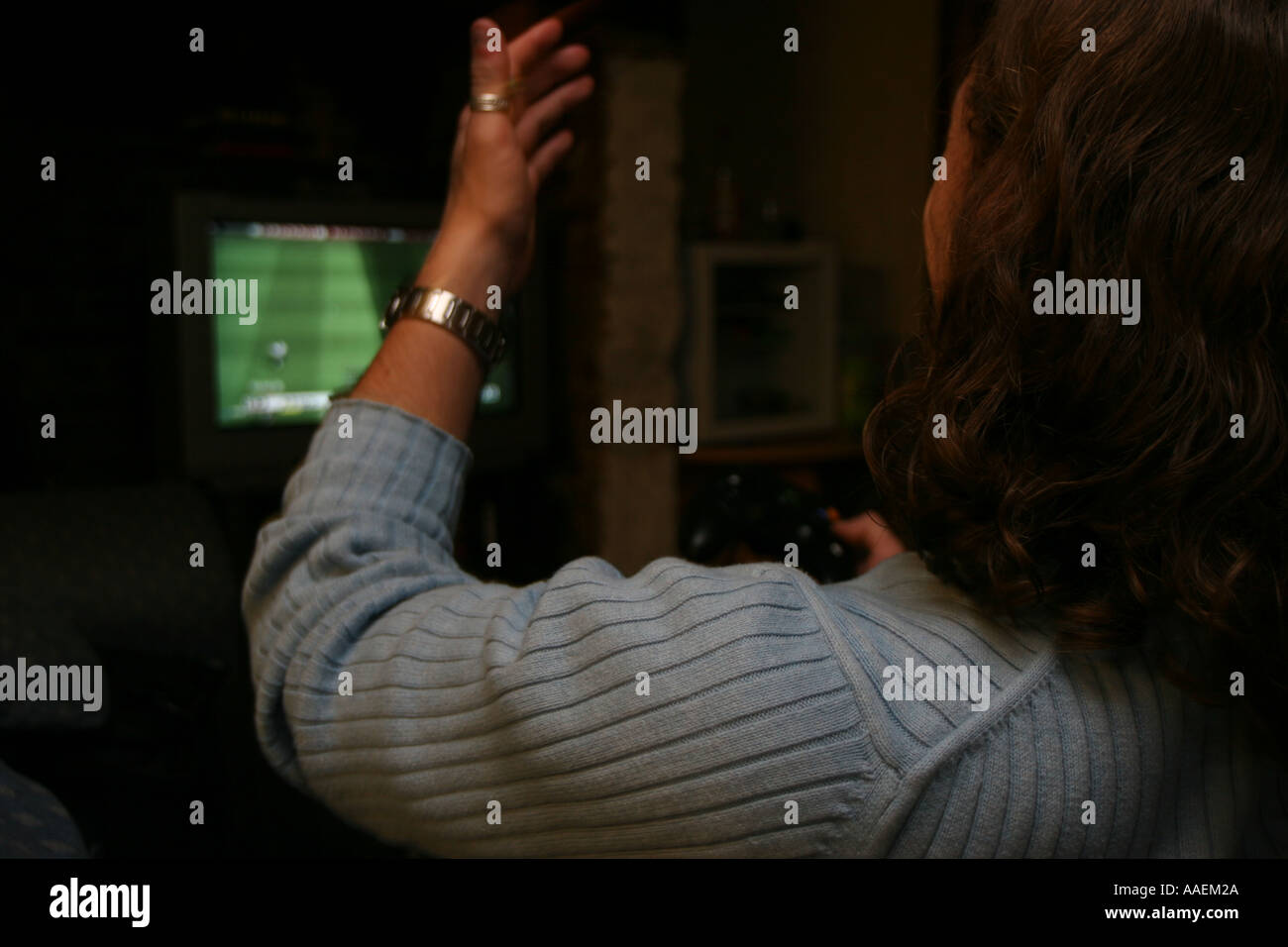 Man winning in videogame hi-res stock photography and images - Alamy