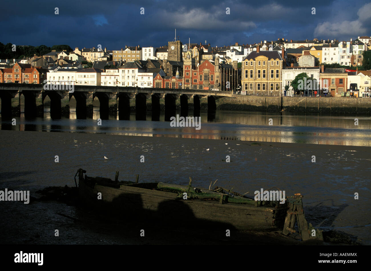 Torridge estuary bridge hi-res stock photography and images - Alamy