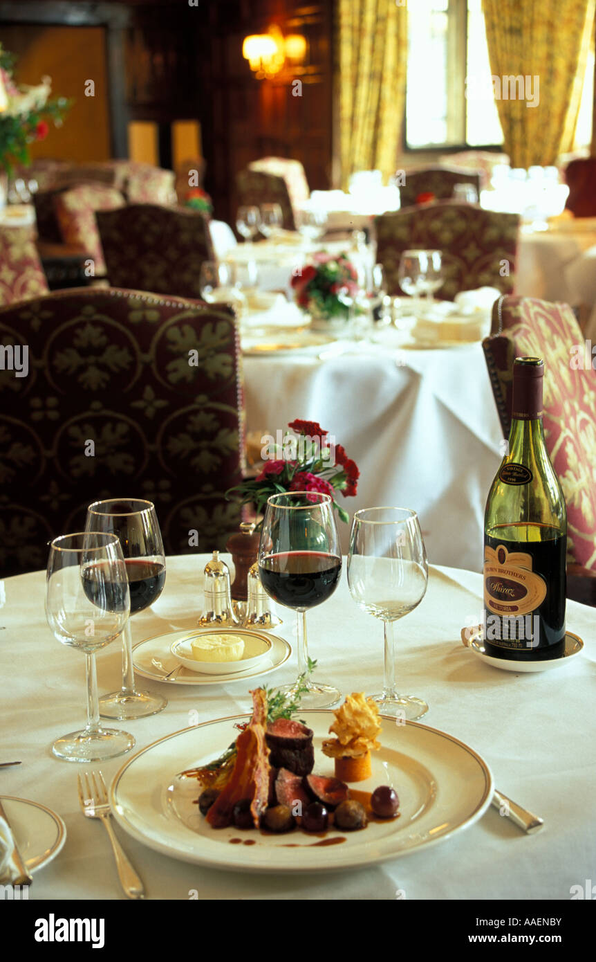 Meal served in the Lygon Arms Restaurant Broadway Worcestershire ...