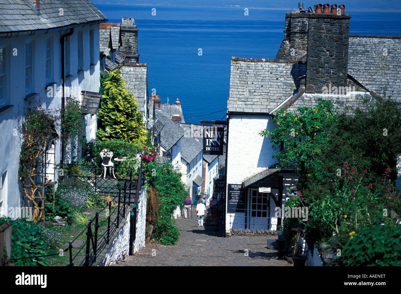 Steep street Clovelly old fishing village Devon England Stock Photo - Alamy