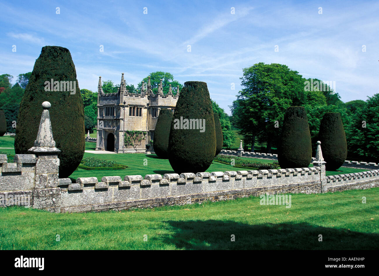 Lanhydrock Gardens Lanhydrock Garden High Resolution Stock Photography ...
