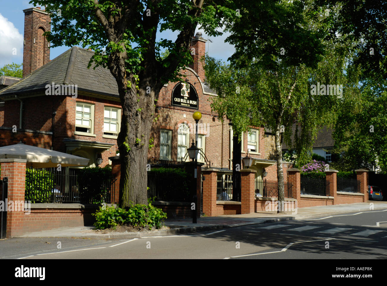 The Old Bull and Bush pub in Hampstead London England Stock Photo - Alamy
