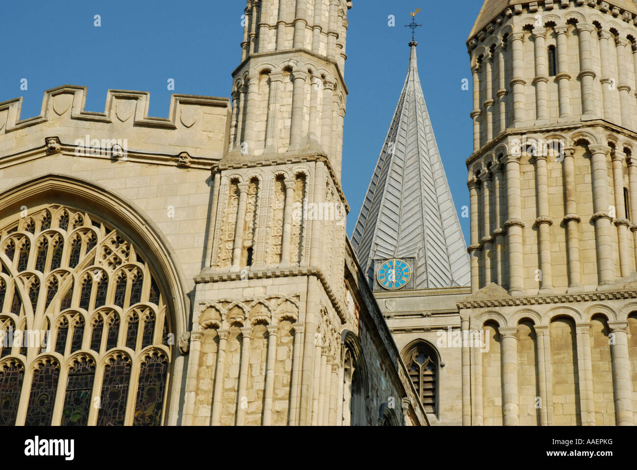 Close up of Rochester Cathedral spires and towers against clear blue ...