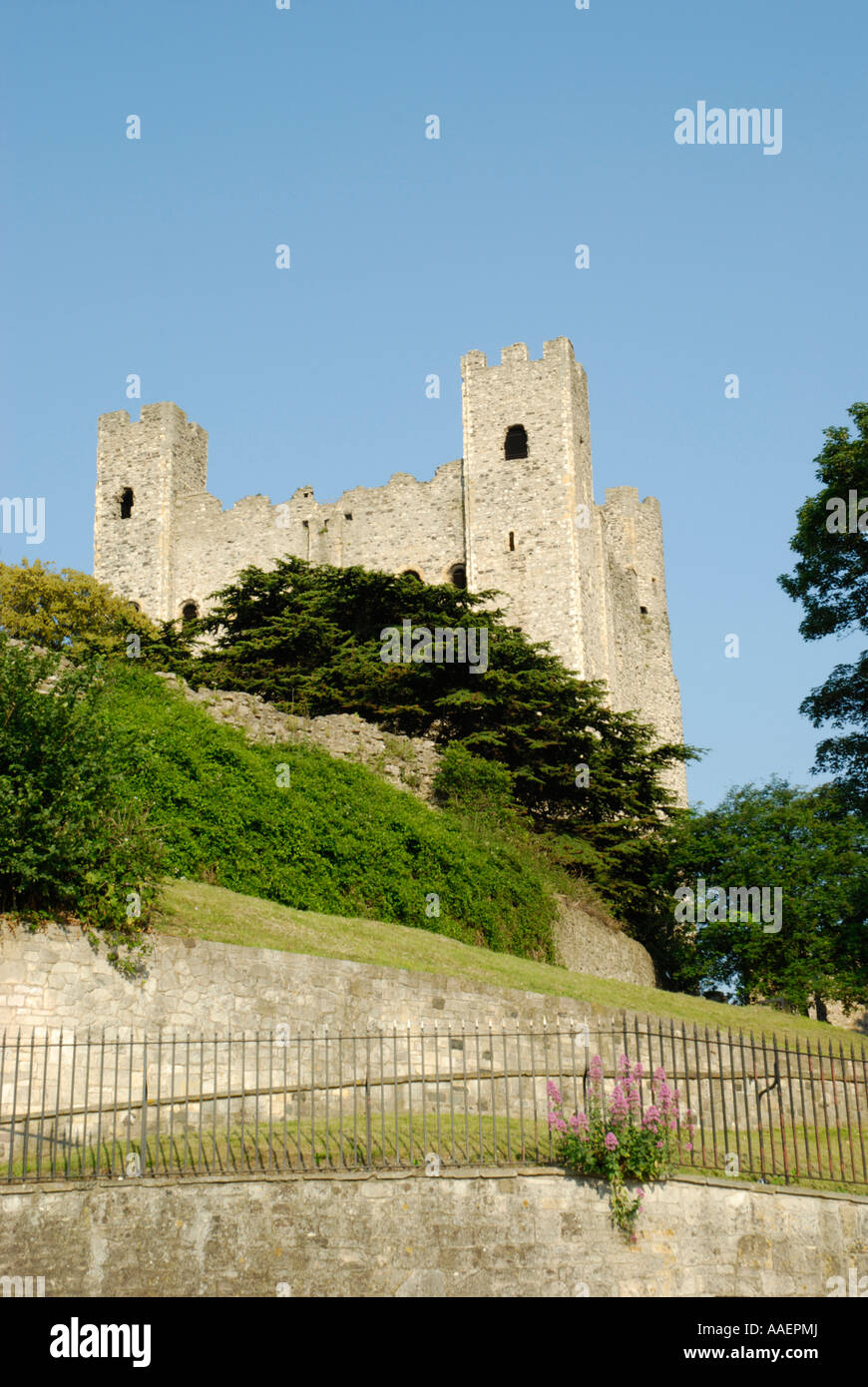 Rochester Castle viewed from the West Stock Photo - Alamy