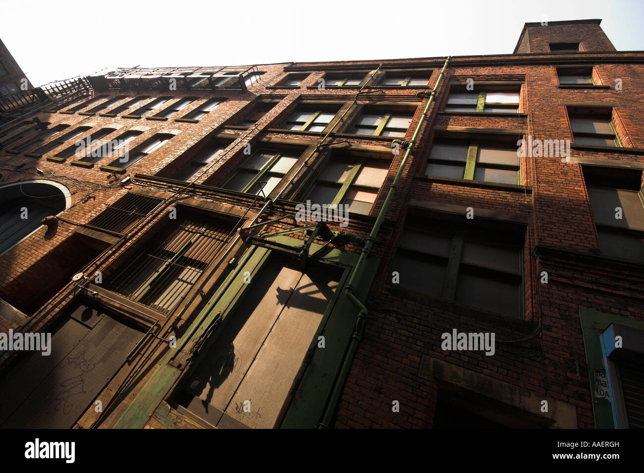 Manchester back alley hi-res stock photography and images - Alamy