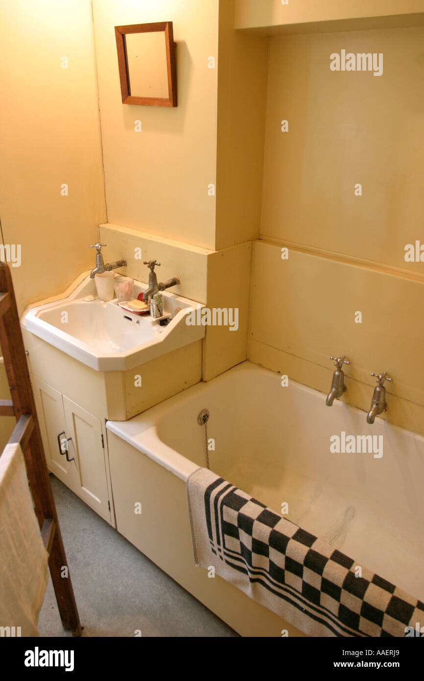 World War 2 prefabricated house Arcon Mark V design at the Avoncroft ...