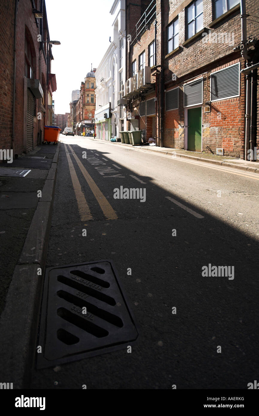 Backstreet, Spear Street, looking towards Hilton St and Stevenson ...