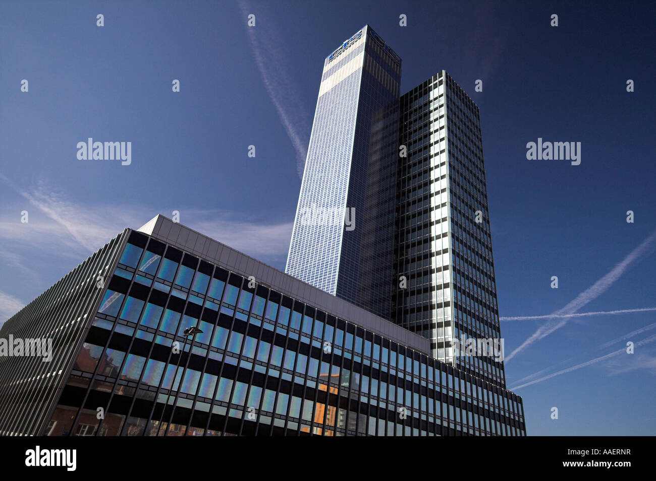 Cis building manchester uk hi-res stock photography and images - Alamy