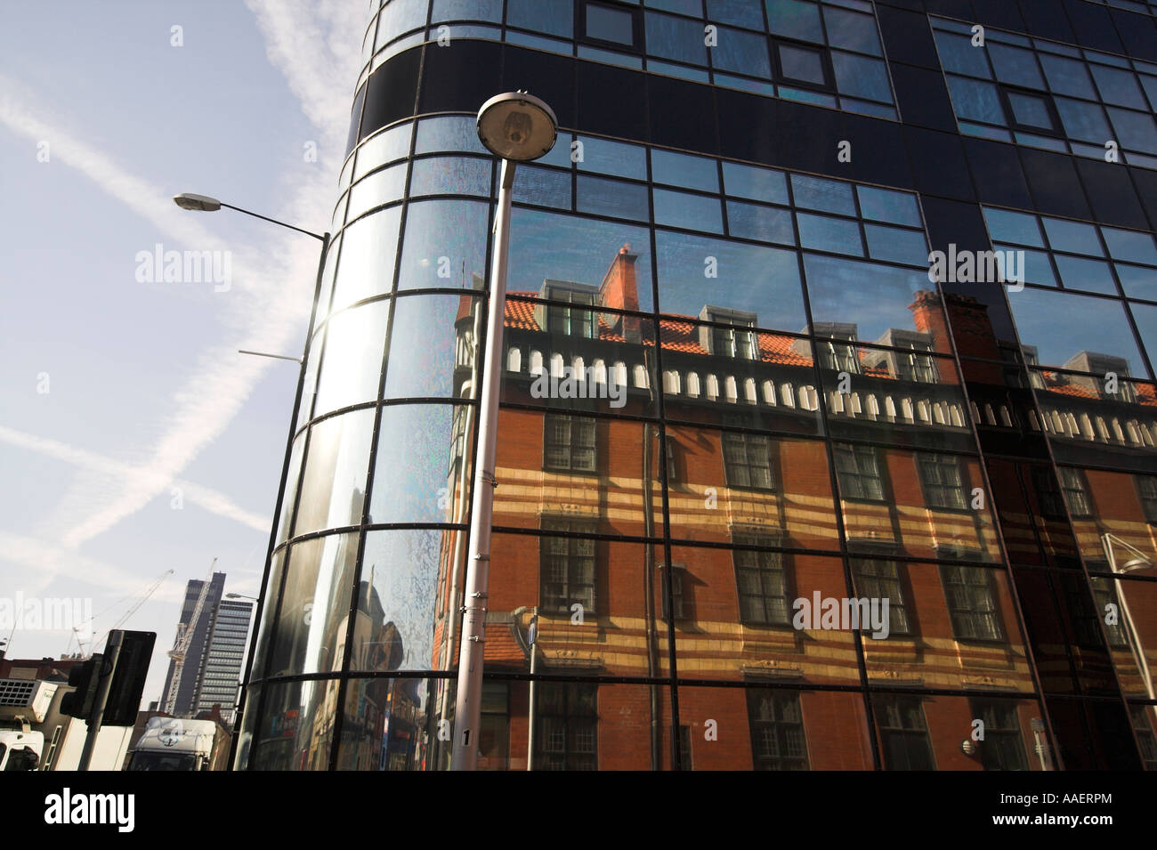 Daily Express Building, on the corner of Great Ancoats Street and ...