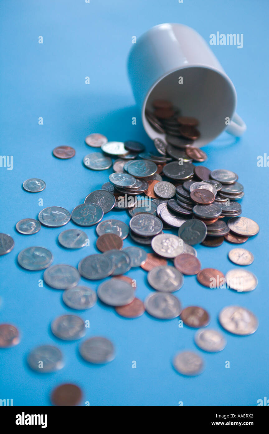 Bank cup hi-res stock photography and images - Alamy