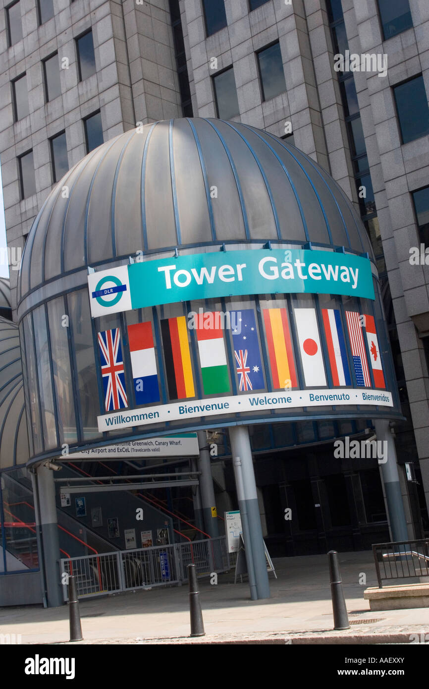 Tower Hill Station Stock Photos & Tower Hill Station Stock Images - Alamy