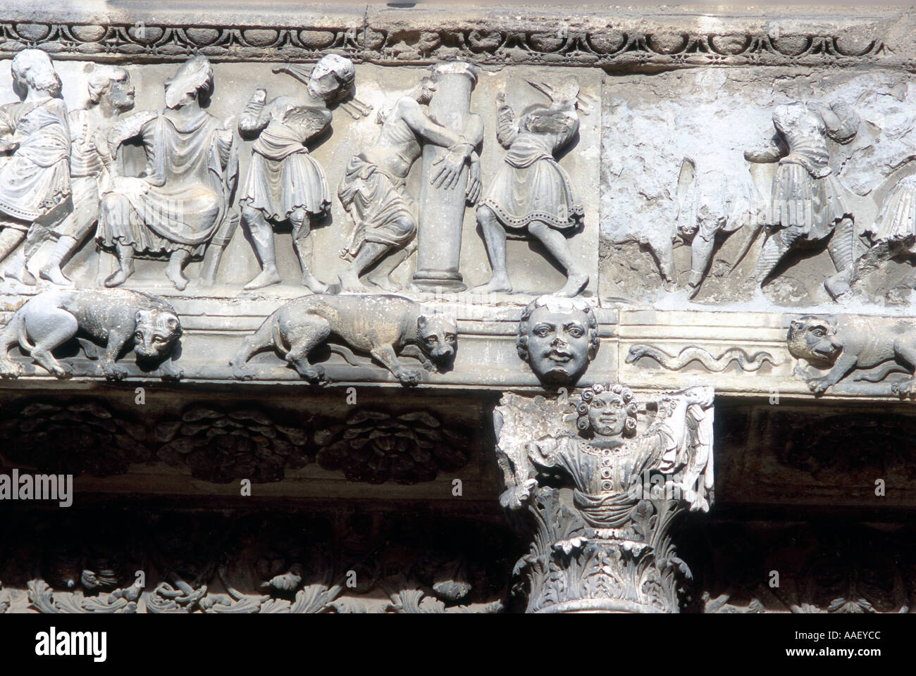 Carved portal lintel of St. Gilles Abbey in Provence Stock Photo - Alamy