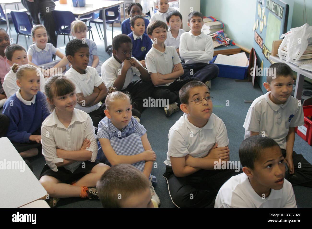 Primary school children in class lesson Stock Photo - Alamy