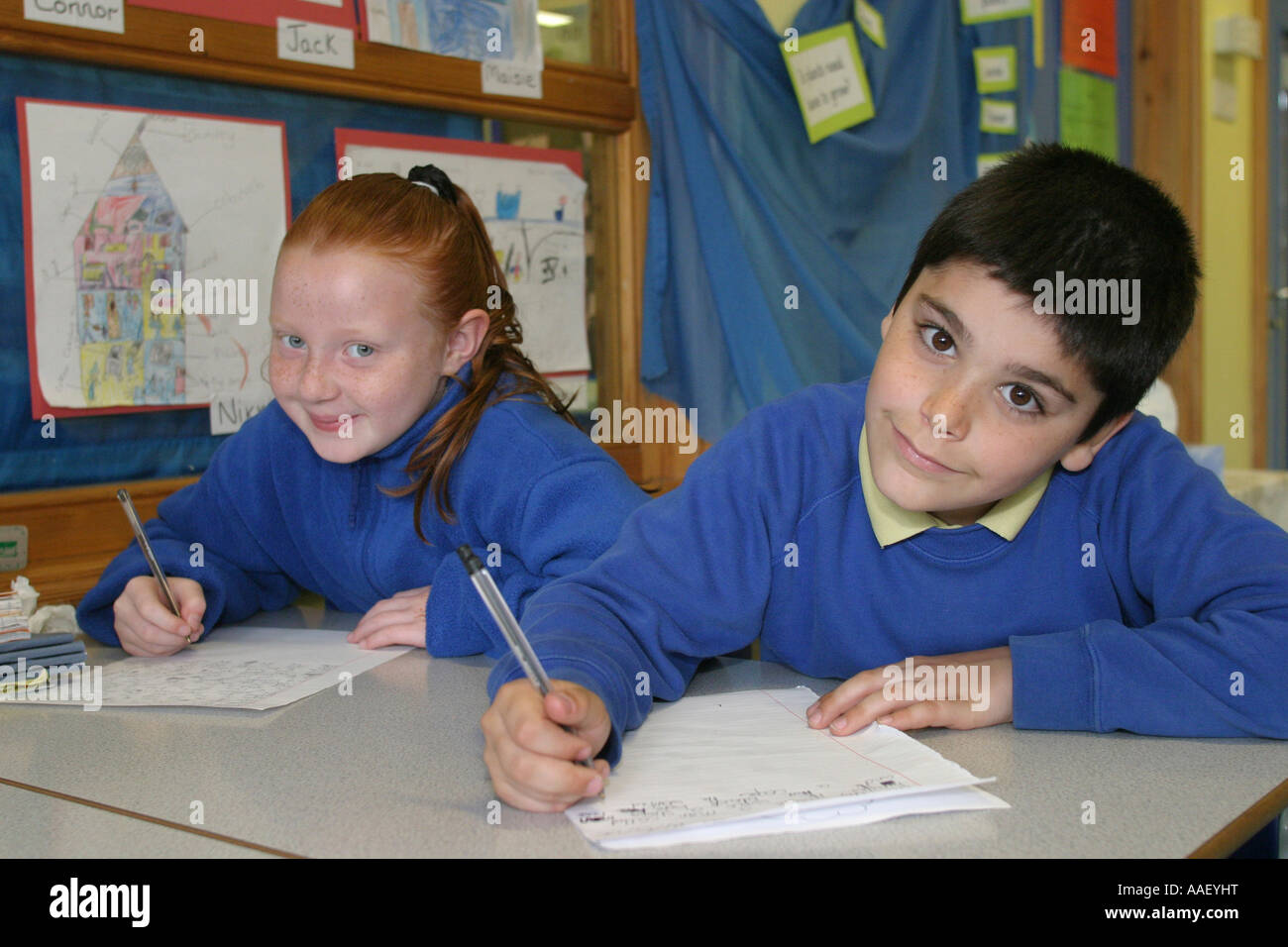 Primary school children in class lesson Stock Photo - Alamy