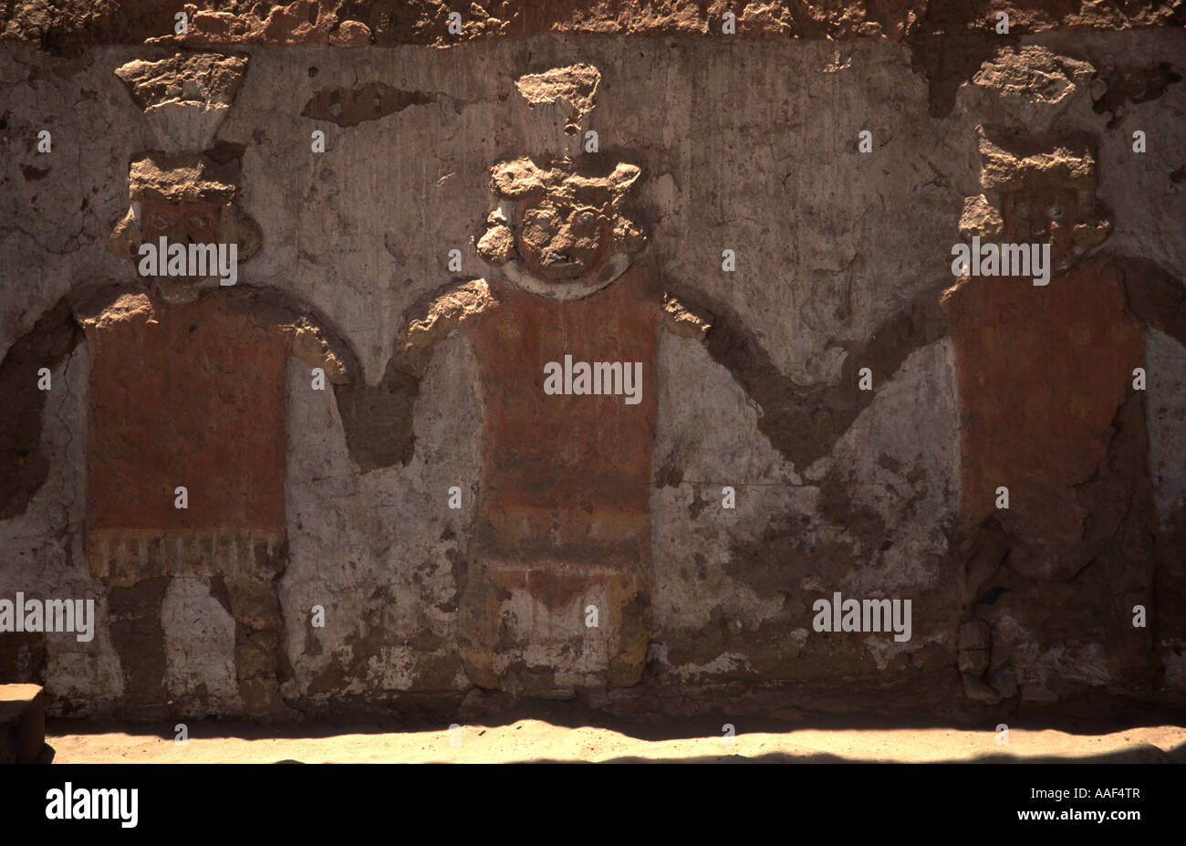 Pyramid trujillo peru hi-res stock photography and images - Alamy