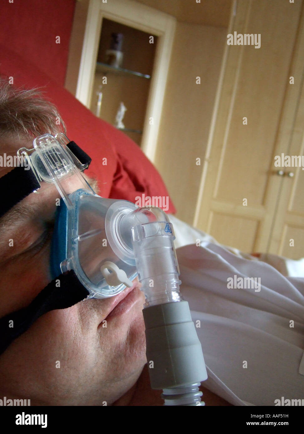 Cpap hospital hi-res stock photography and images - Alamy