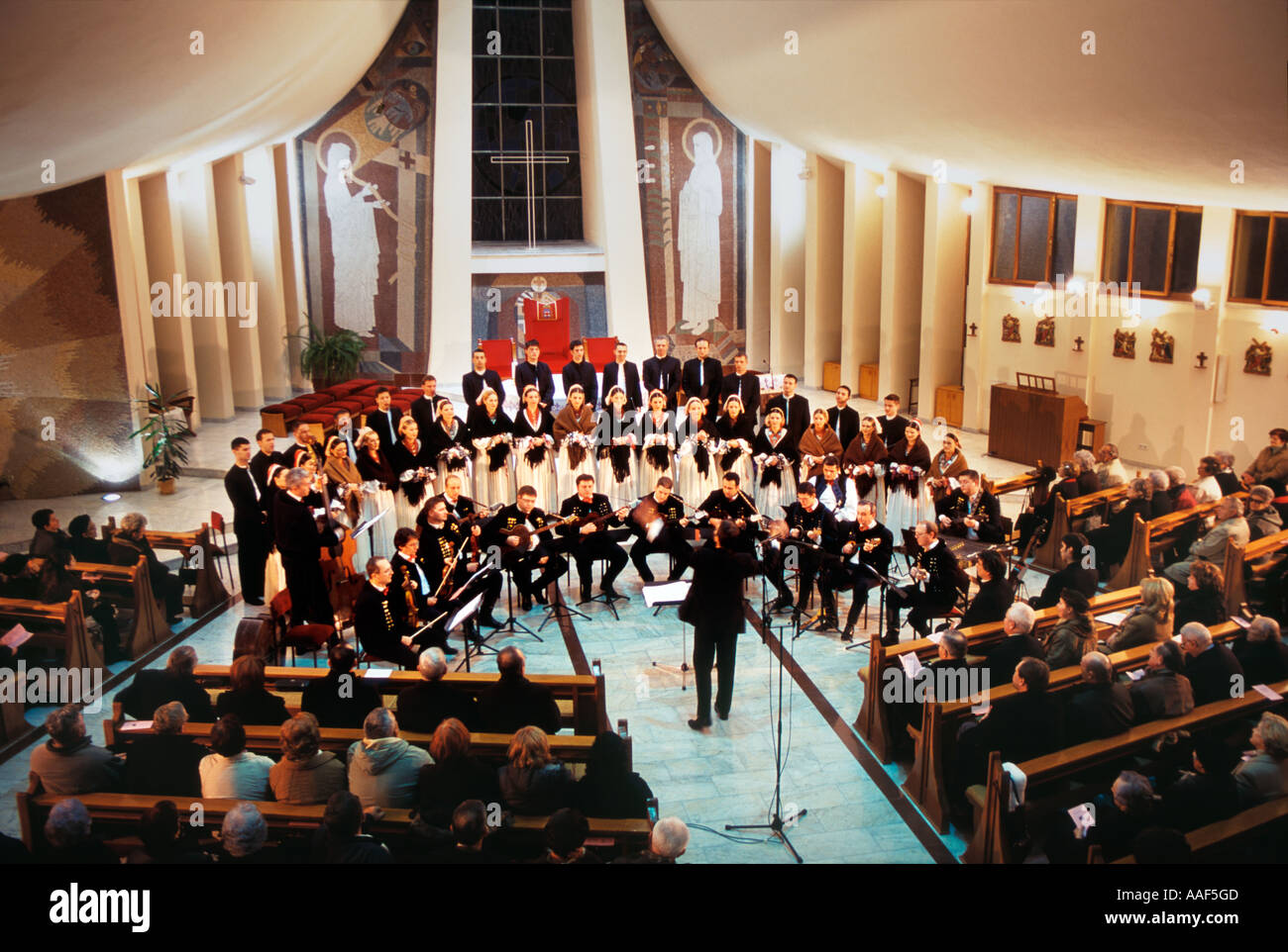 Liturgical music hi-res stock photography and images - Alamy