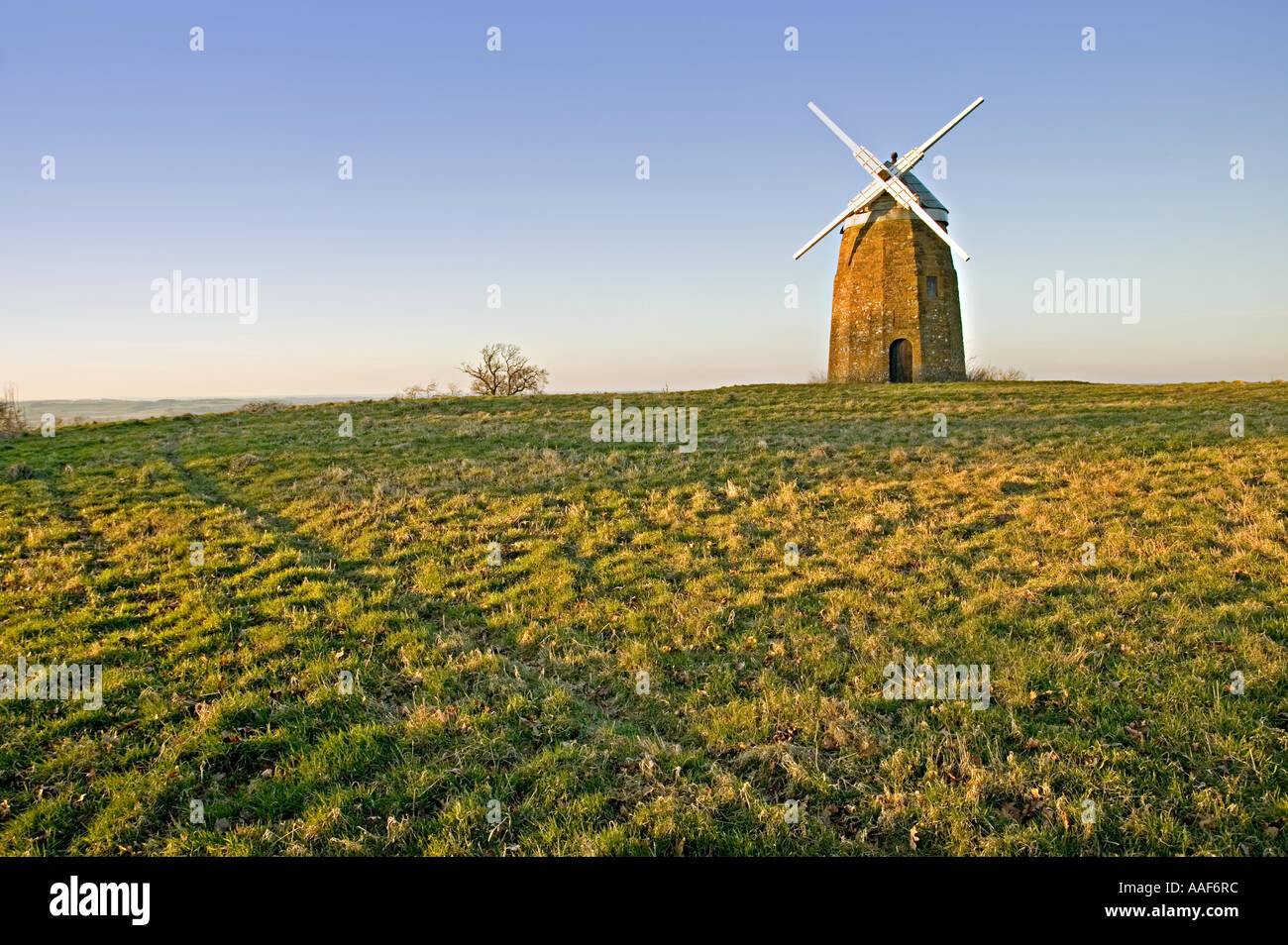 Windmill at tysoe hi-res stock photography and images - Alamy