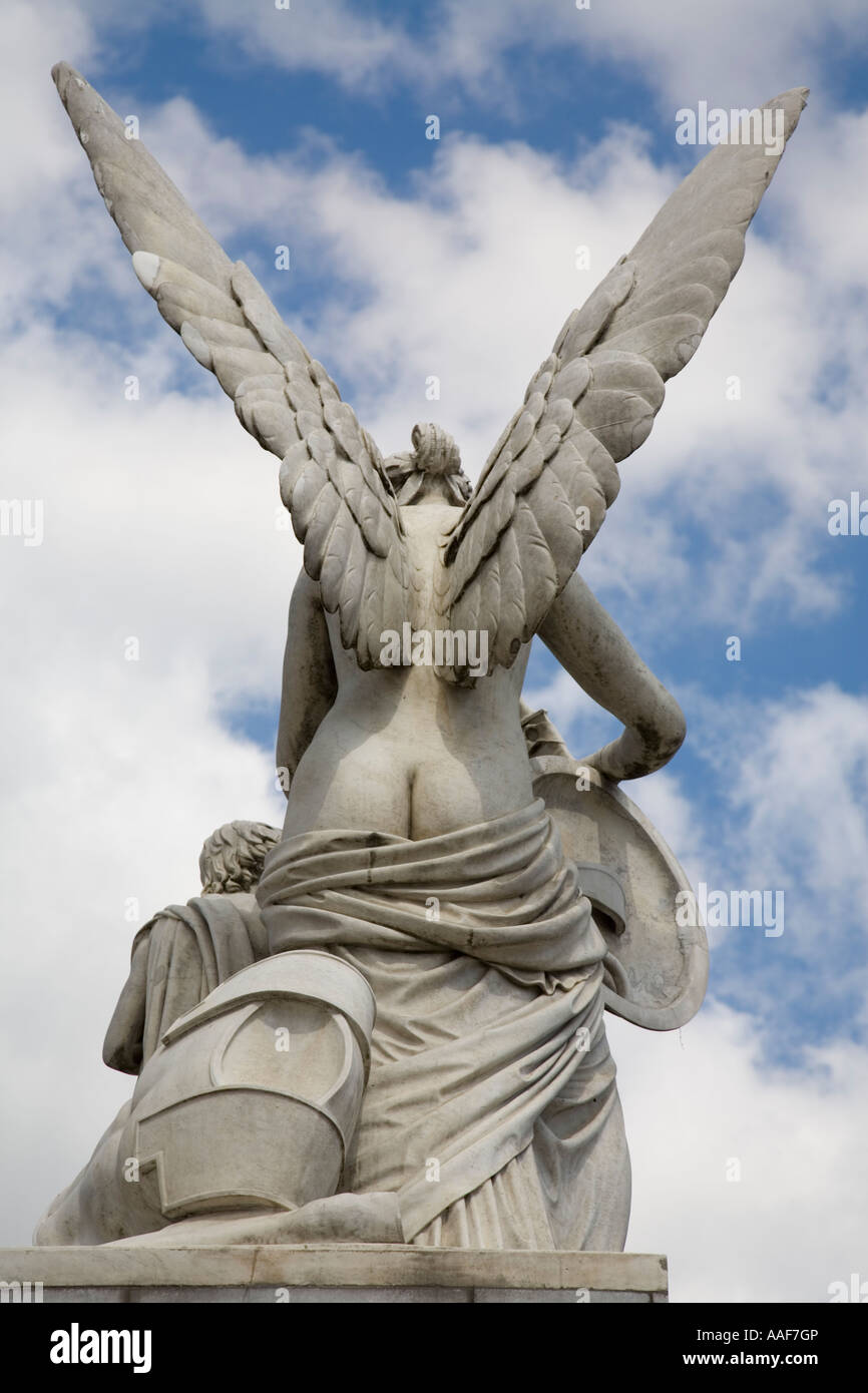 Angel Statue, Castlebridge, Schlossbrucke, Berlin, Germany Stock Photo ...