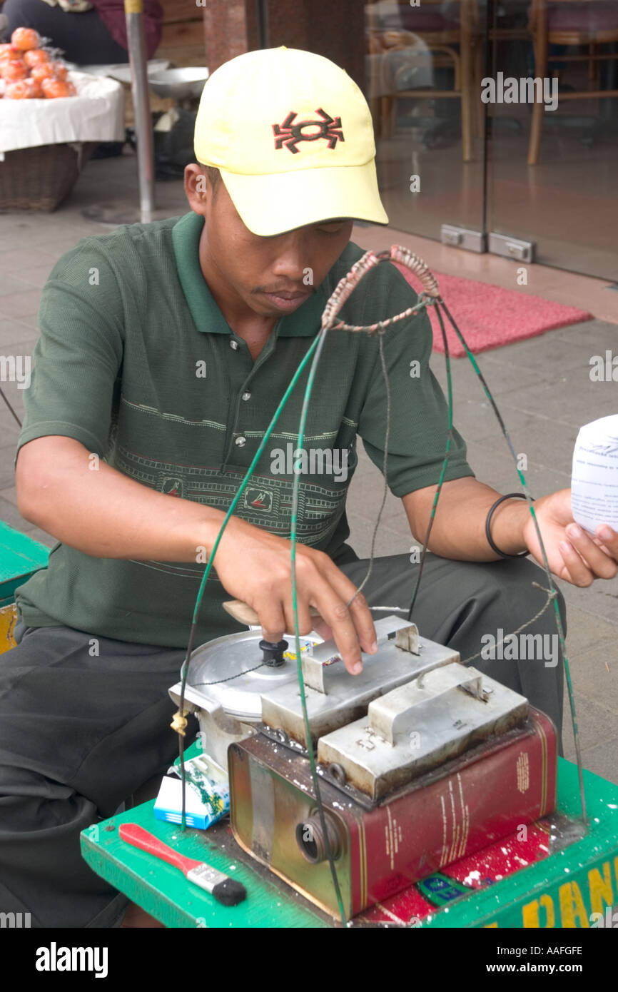 Jakarta roadside stall hi-res stock photography and images - Alamy