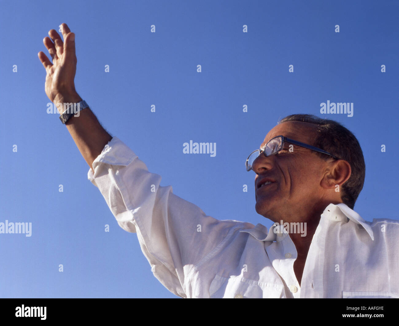Old Man Waving Goodbye High Resolution Stock Photography and Images - Alamy