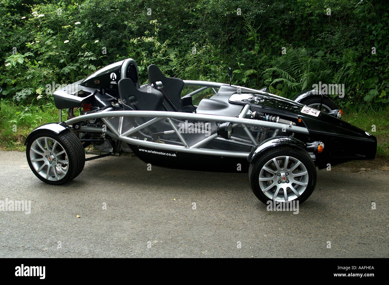 Ariel sportscar hi-res stock photography and images - Alamy