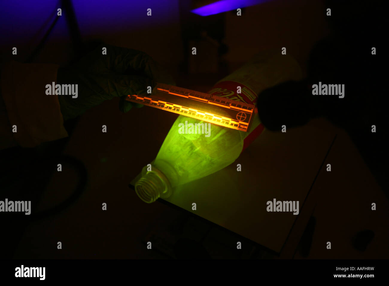 Forensic ruler hi-res stock photography and images - Alamy