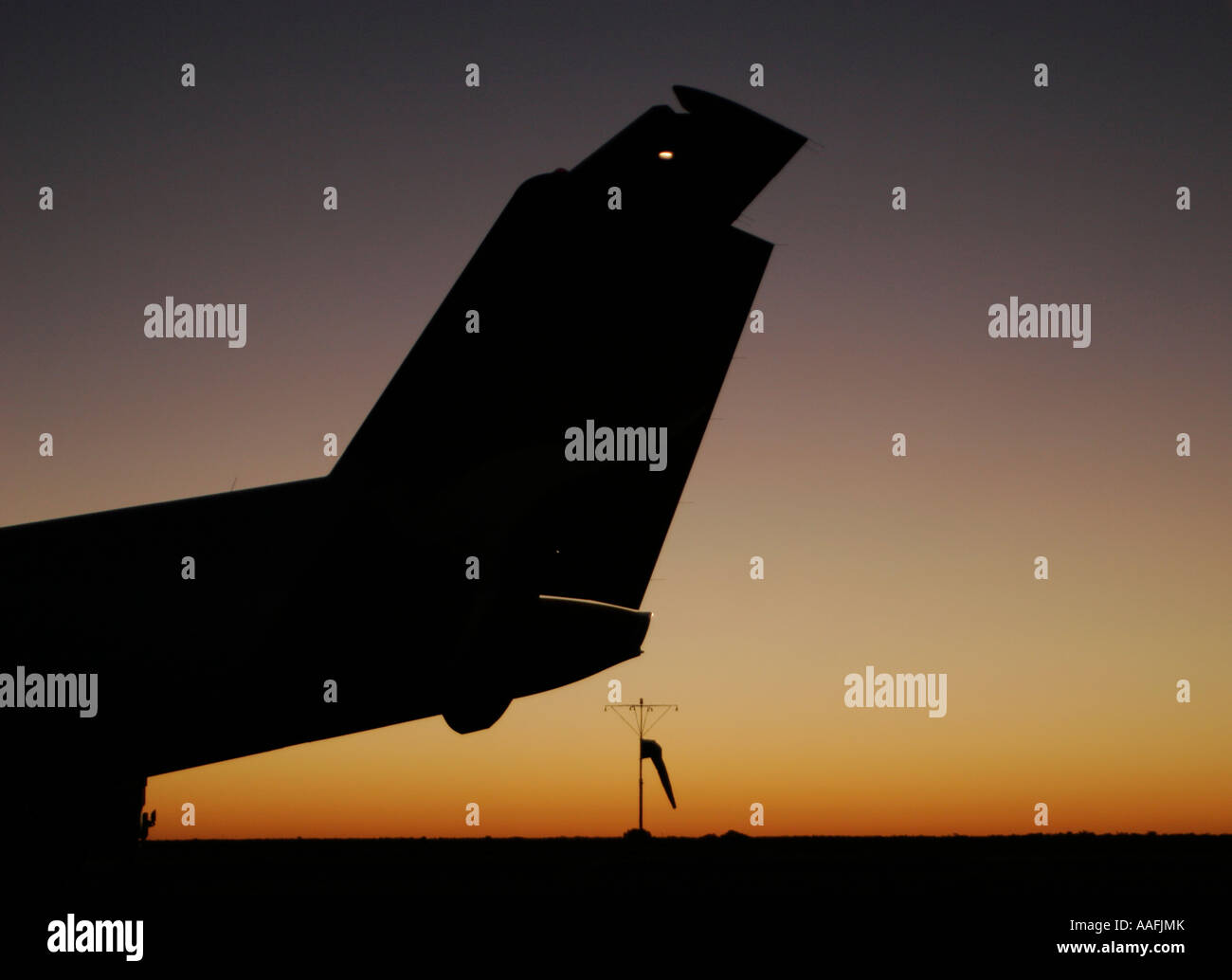 Aircraft sunset tail surface rudder hi-res stock photography and images ...