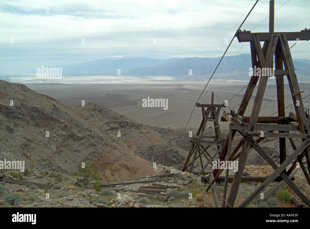 Old Gold Mine in Death Valley Stock Photo - Alamy