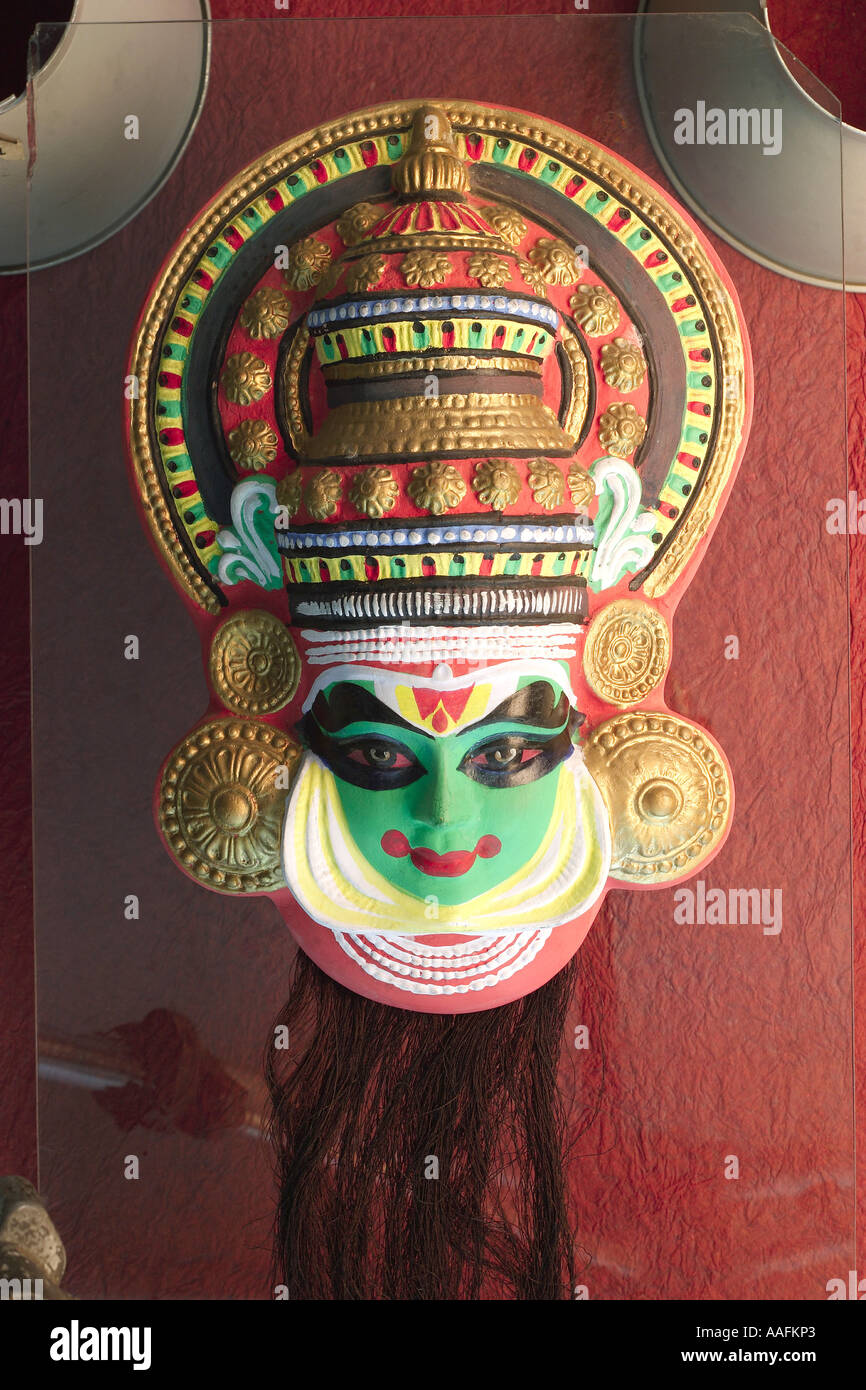 HPA78593 Mask of indian classical dance Kathakali India Stock Photo - Alamy