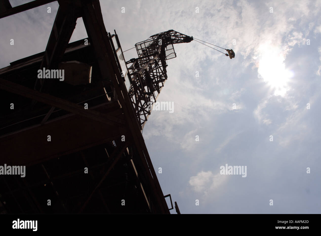Apparently lift hi-res stock photography and images - Alamy