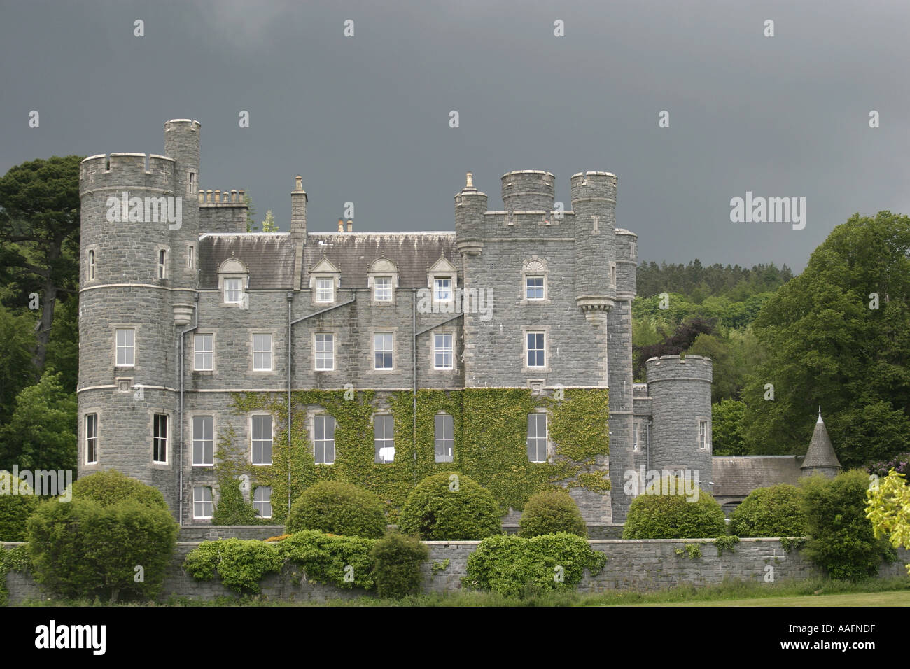 Castlewellan castle hi-res stock photography and images - Alamy