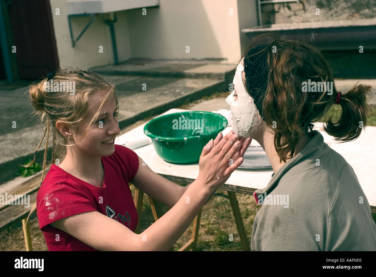 Funny old people partying hi-res stock photography and images - Alamy